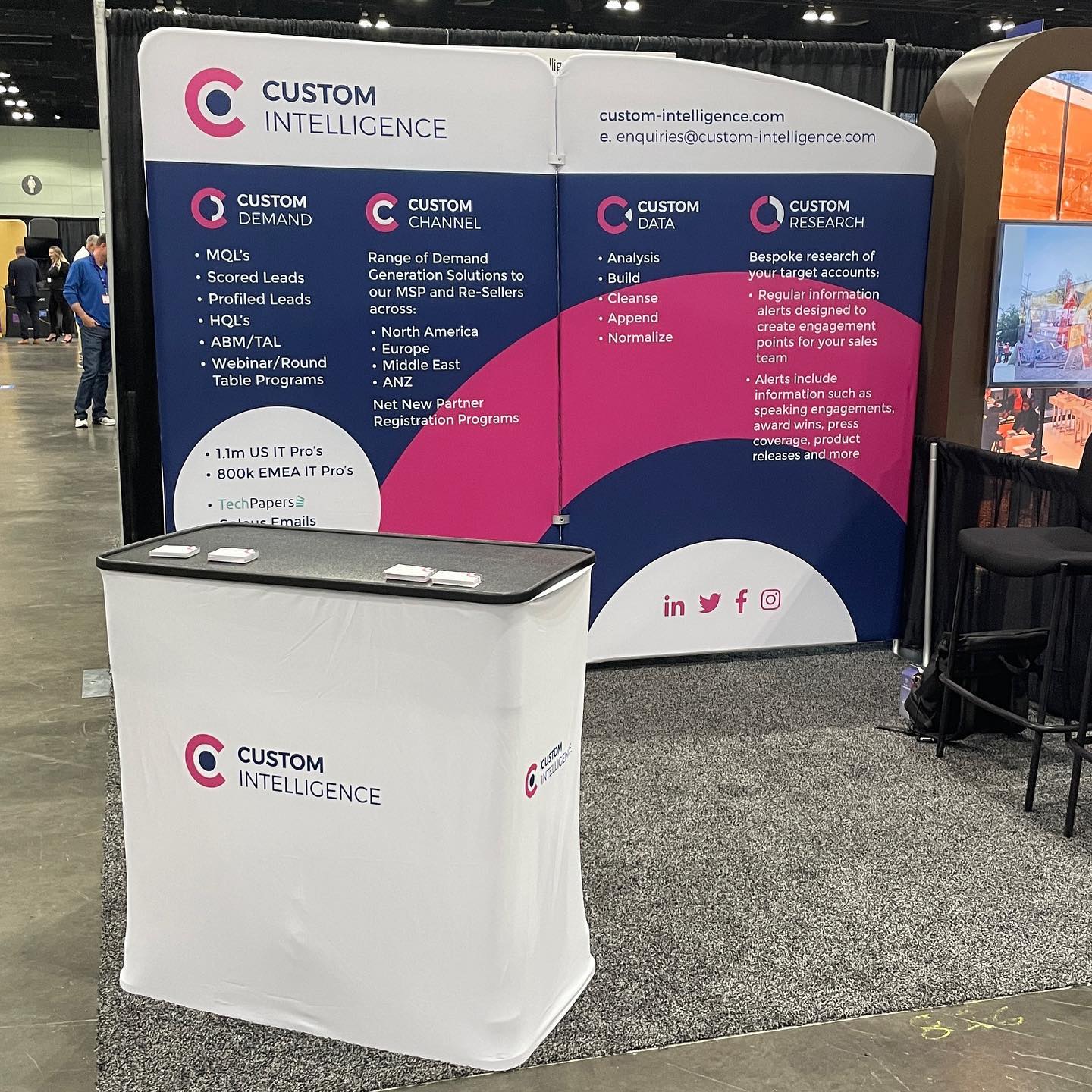 Unique Ways to Use Custom Canopies as a Successful Marketing Tool ...